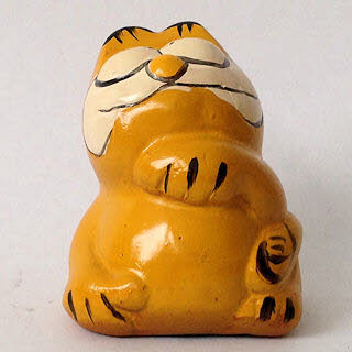 6 Different Garfield ceramic pencil sharpeners