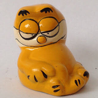 6 Different Garfield ceramic pencil sharpeners